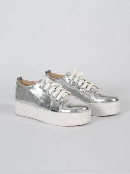 MiM Shoes, una tienda de calzado para el día a día - Emprendedores