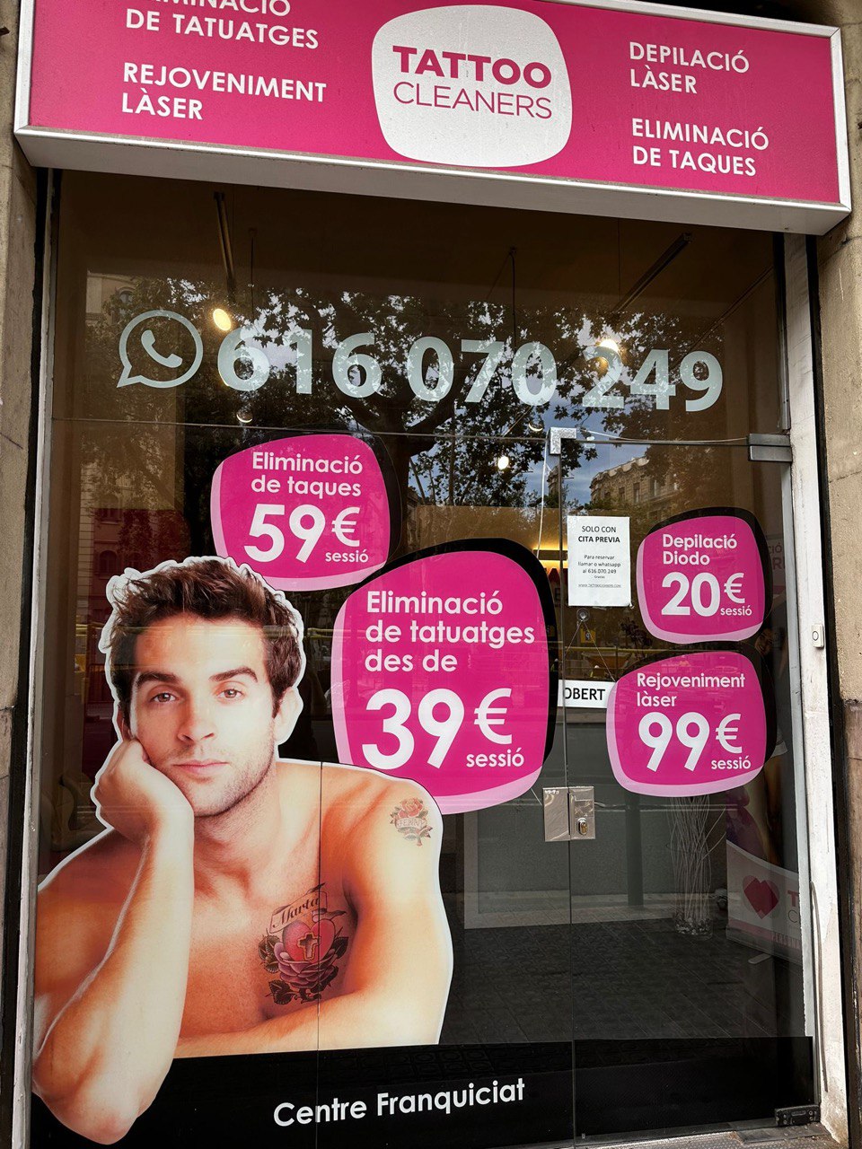 Tattoo Cleaners ha borrado más de 40.000 tatuajes en la última década ...